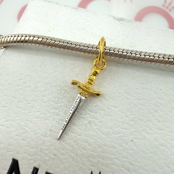 Pandora | Jewelry | Authentic Game Of Thrones Needle Dangle Pandora ...